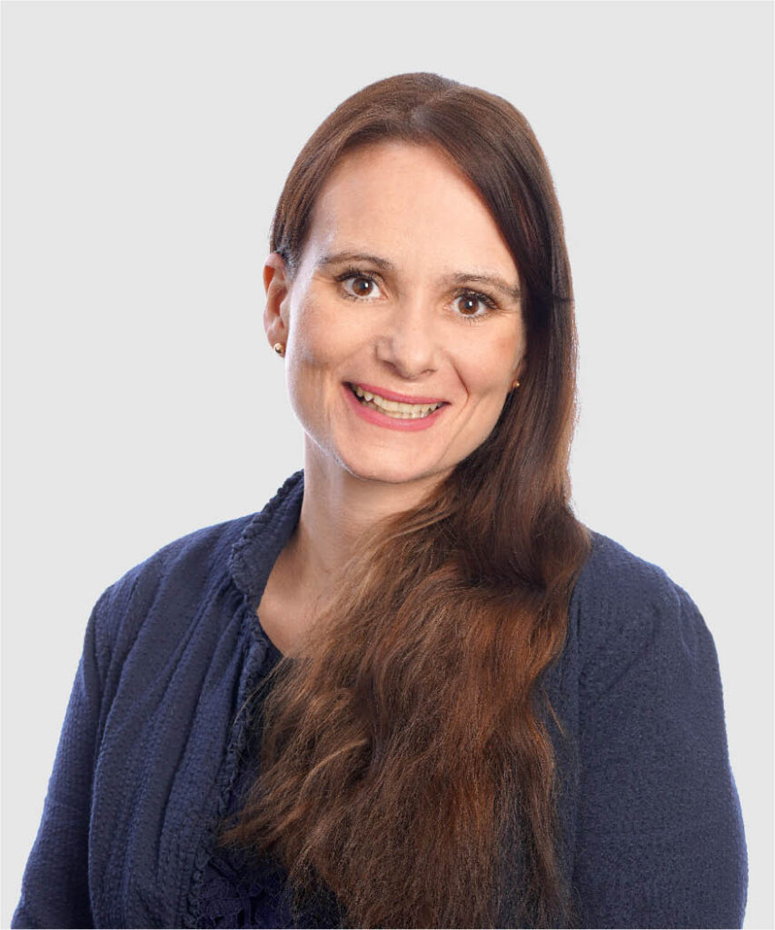 Kelly Edwards - Instinctif Partners